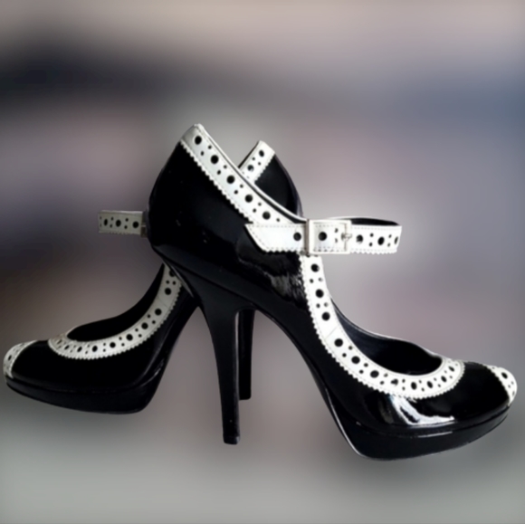 BCBGirls | Shoes | Romantic Bcb Girls Patent Leather Platform Heels ...